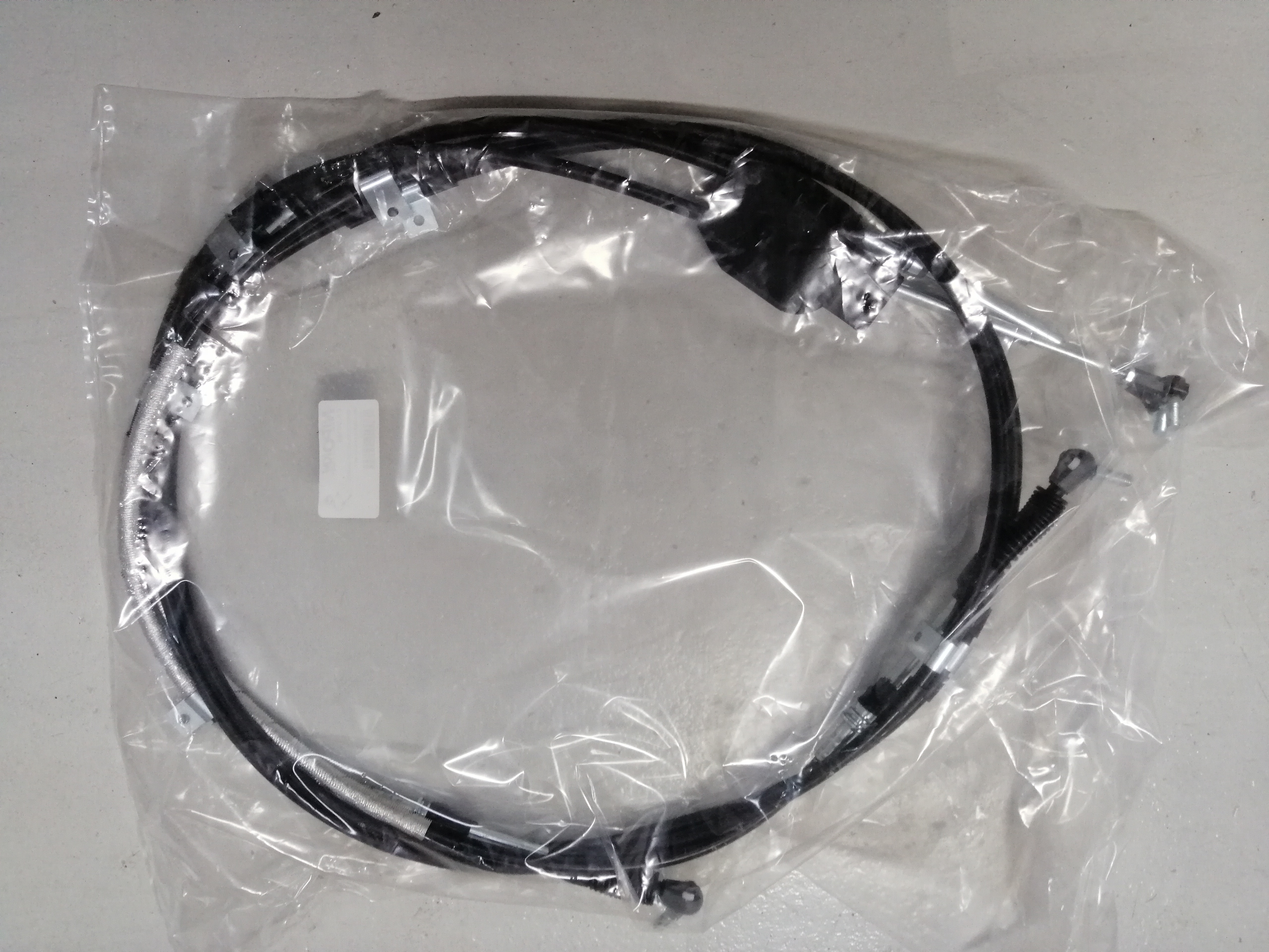 Mecânica: Jogo de cabos das mudanças Nissan Cabstar E110 e E120 34413 ...